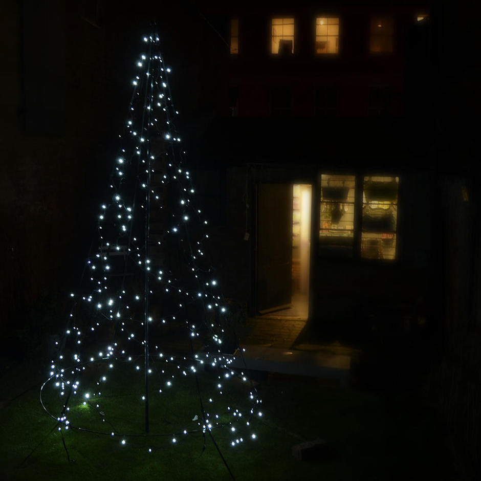 Buy Outdoor 3D Illuminated Christmas Trees — The Worm that Turned ...